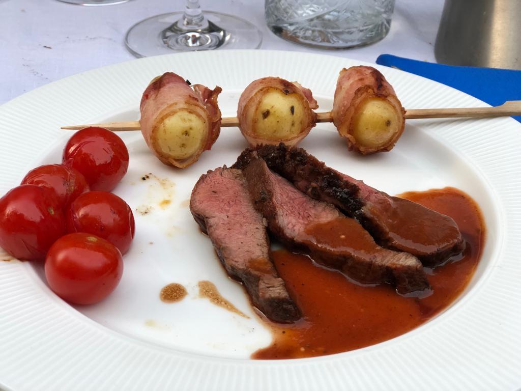 VLEISSSSS: SUCADE IN RUB MET ALLE-GEBAKKEN-AARDAPPELS-OP-EEN-STOKJE EN ...